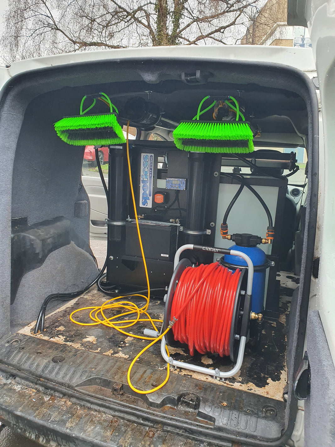 Fully Fitted WFP Systems – Spotless Window Cleaning Supplies Ltd